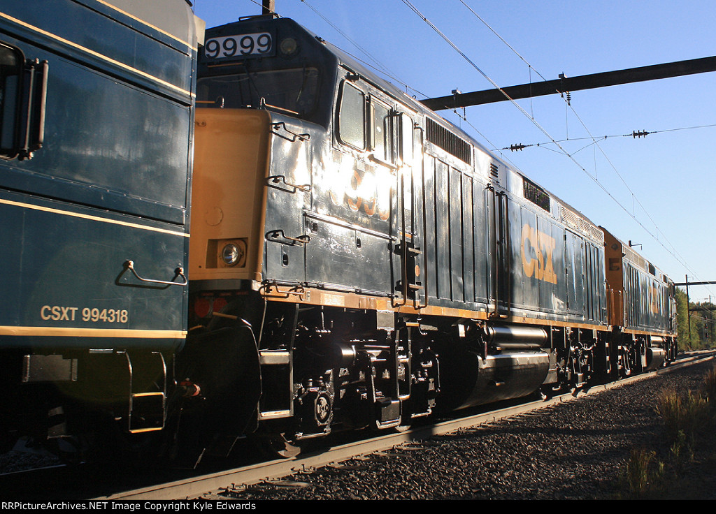 CSX F40PH-2 #9999 on Westbound OCS